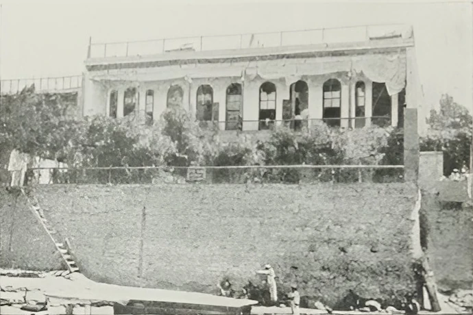 Maude Hotel | Biggles Wiki | Fandom