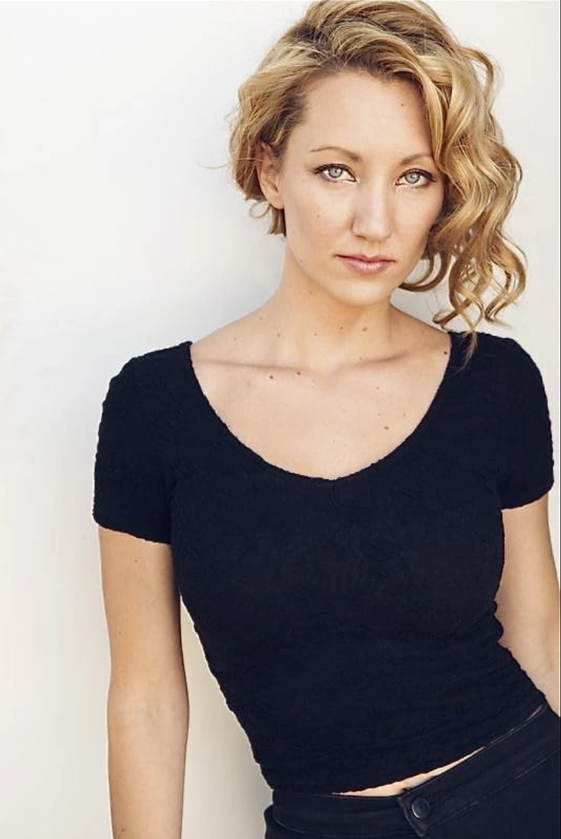 Sarah Arnold | Big Idea Wiki | Fandom