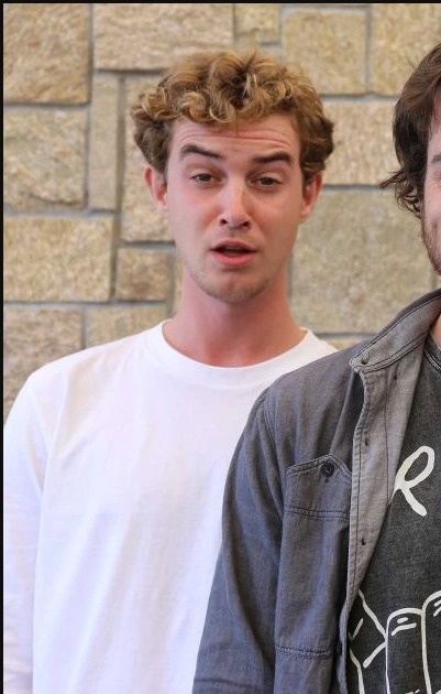 Tom Hollis | The Big Lez Universe Wiki | Fandom