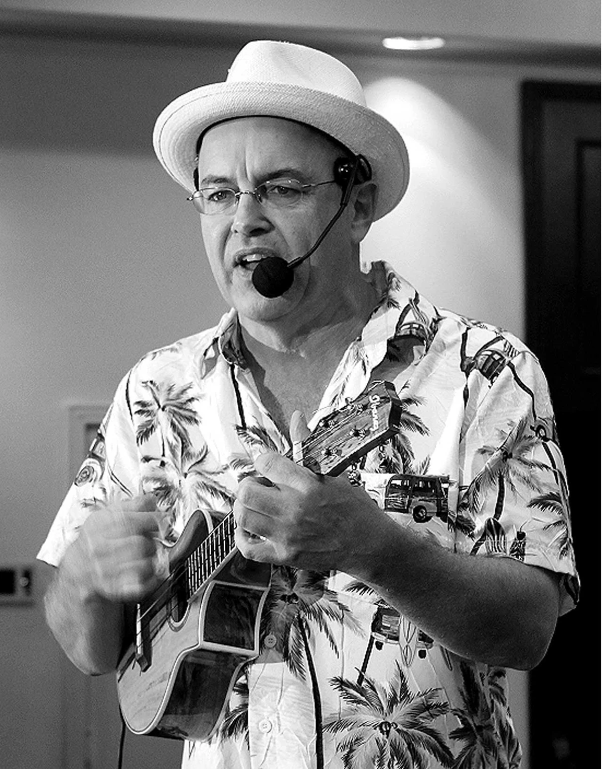 Douglas John Cameron | Big & Small Wiki | Fandom