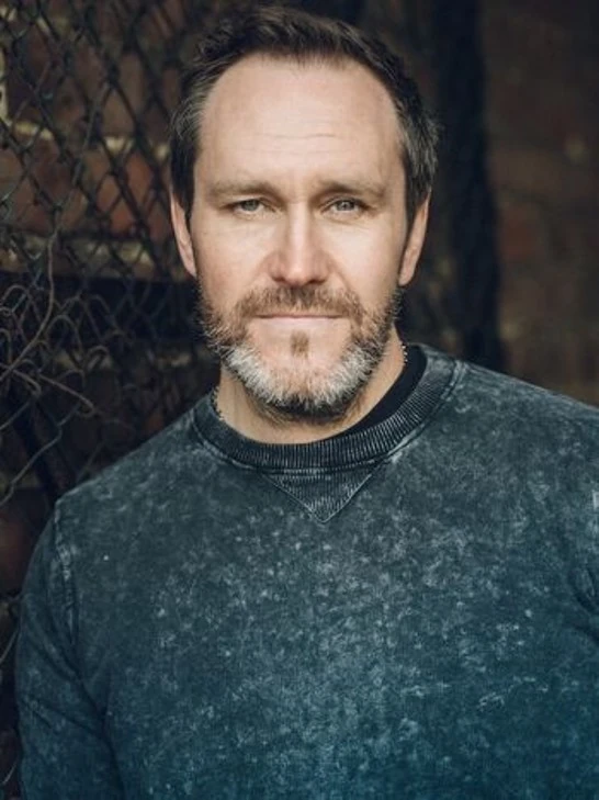 Emyr Gibson | Big & Small Wiki | Fandom