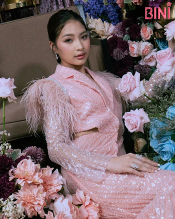 Colet | BINI Wiki | Fandom