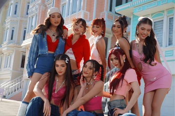 BINI | BINI Wiki | Fandom