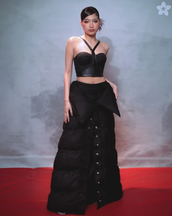 Colet | BINI Wiki | Fandom