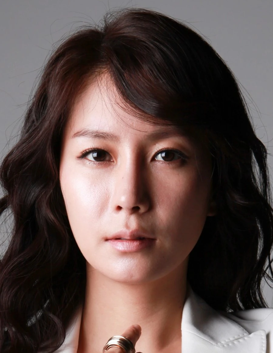 Hwang In Young | Artigos biográficos Wiki | Fandom