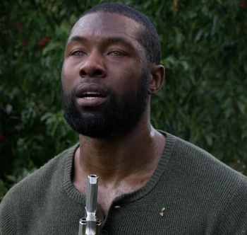 Tom | Bird Box Wiki | Fandom