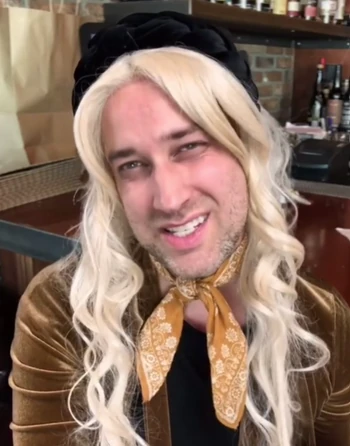 Nicole | Bistro Huddy Wiki | Fandom