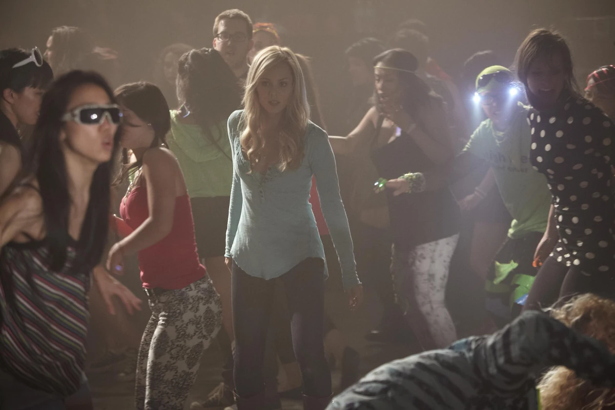 Intrusion | Wiki Bitten | Fandom