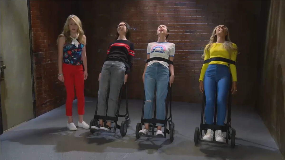 Control + Alt + Escape! | Bizaardvark Wiki | Fandom