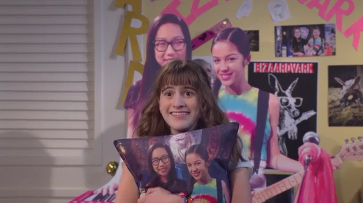 Belissa | Bizaardvark Wiki | Fandom