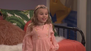 Willow | Bizaardvark Wiki | Fandom