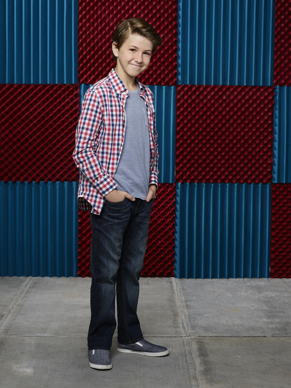 Bernie Schotz | Bizaardvark Wiki | Fandom