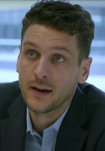 Steen Raskopoulos | Black Mirror Wiki | Fandom