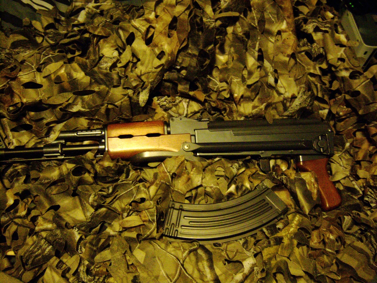AKS-47 | Black Forest Airsoft Wiki | Fandom