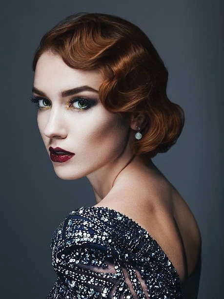 Violet Andrews | Blandings Wiki | Fandom