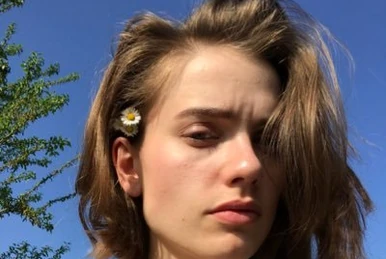 Sandra Hess Cave Nug