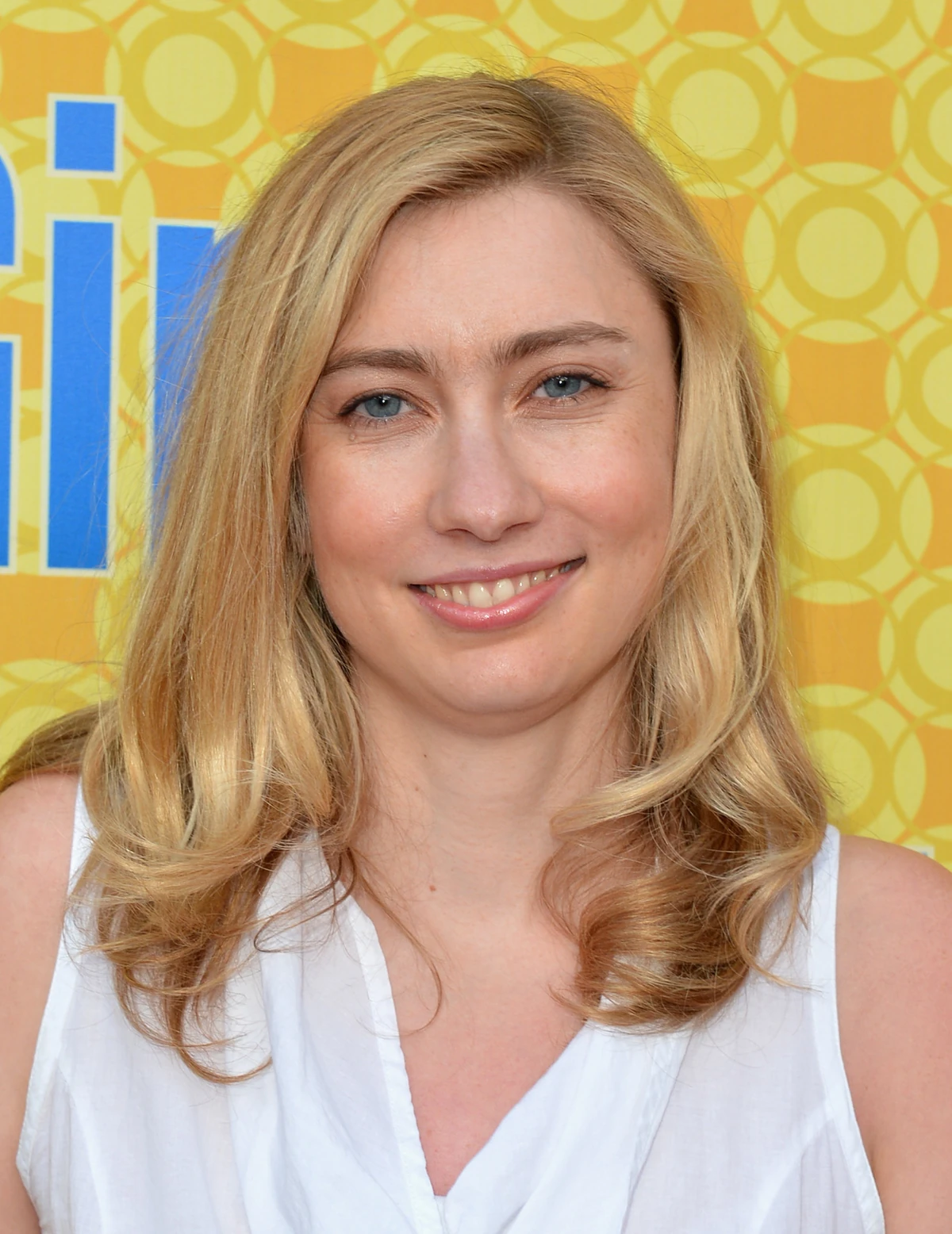 Elizabeth Meriwether | Bless This Mess Wiki | Fandom