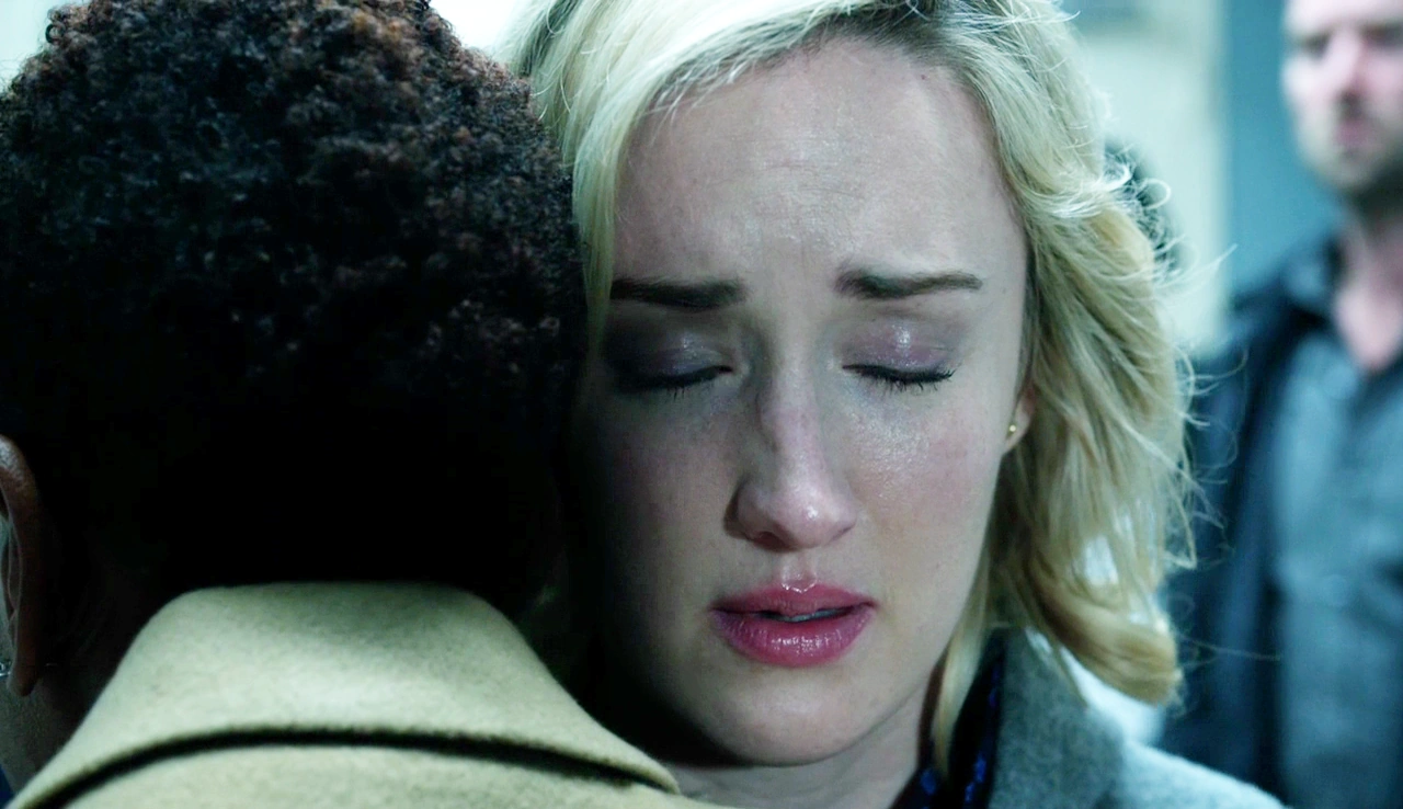 Patterson Blindspot Actress 60 Photos - Moonagedaydream.film