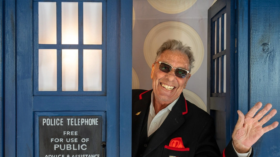 John Levene | Blinovitch Lmt Doctor Who Database Wiki | Fandom
