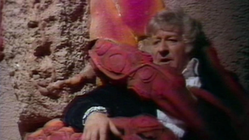 The Claws of Axos (TV story) | Blinovitch Lmt Doctor Who Database Wiki ...