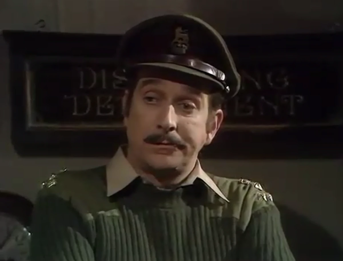 Alistair Gordon Lethbridge-Stewart | Blinovitch Lmt Doctor Who Database ...