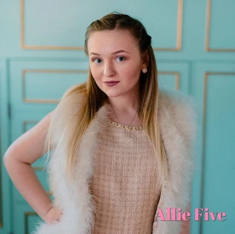 Allie Five | Blood Queens Wiki | Fandom