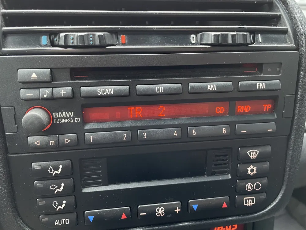 BMW Business CD (E36) | The BMW Technical Wiki | Fandom