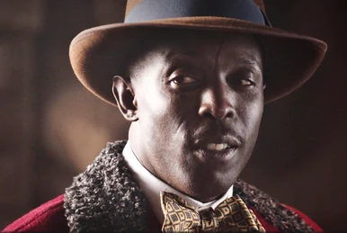 Nick Sandow Waxy Gordon