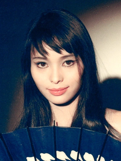 Aki | Bond Wiki | Fandom