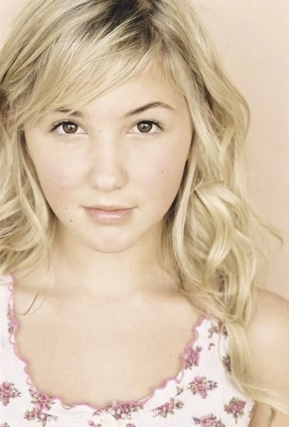 Audrey Whitby | Boneheads Wiki | Fandom