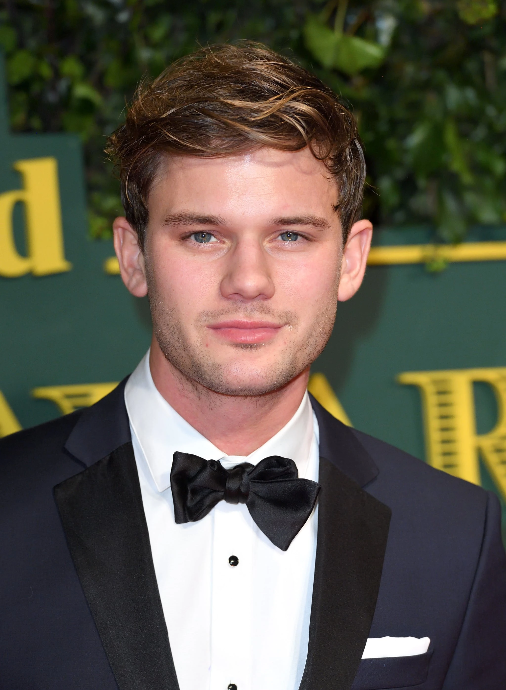 Jeremy Irvine