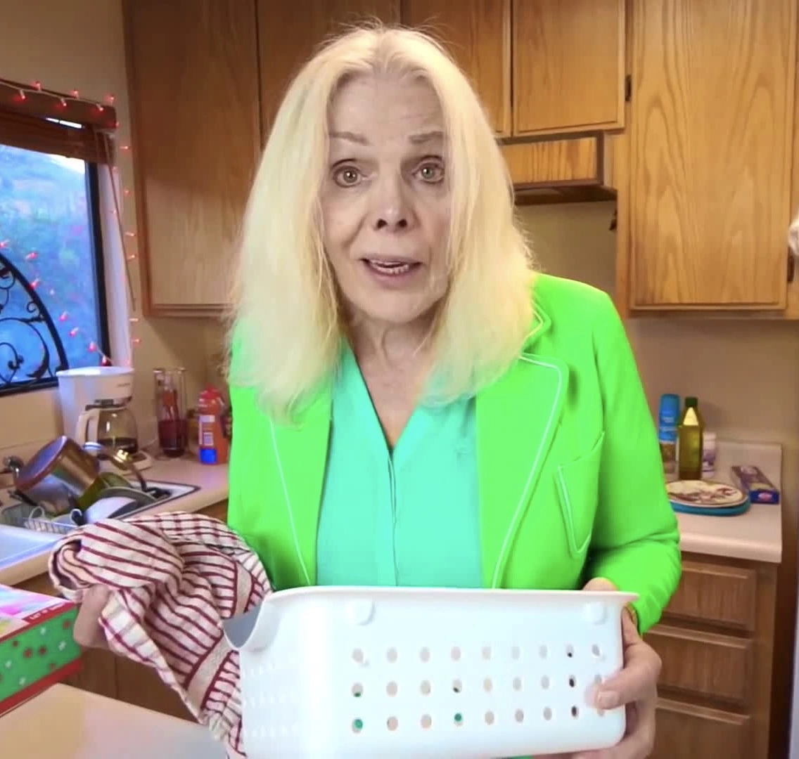 Donna Phitts | Brandon Rogers Wiki | Fandom