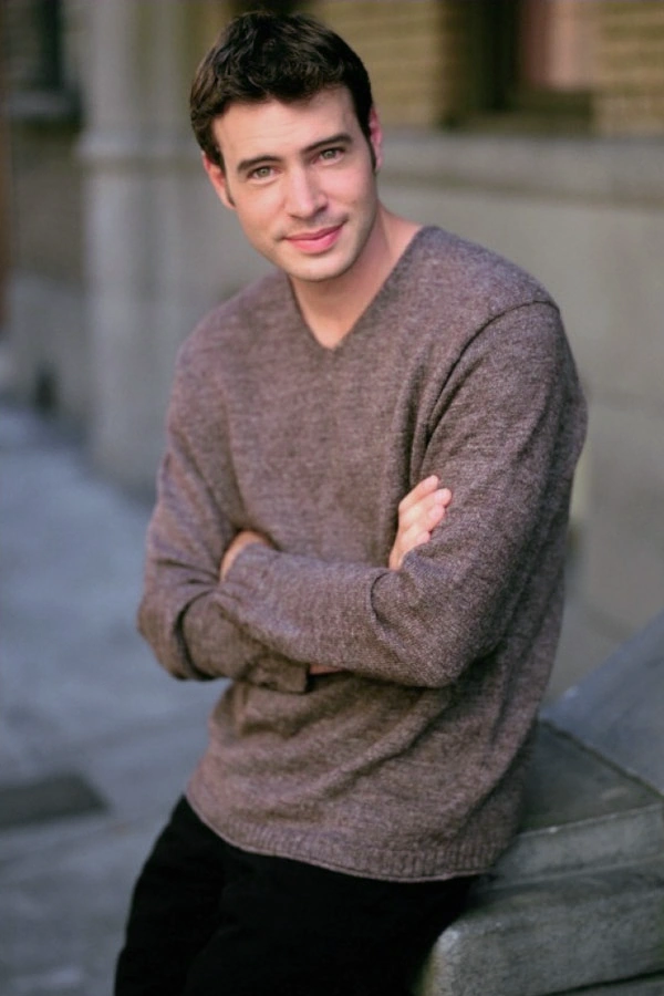 Noel Crane | Branson Universe Wiki | Fandom