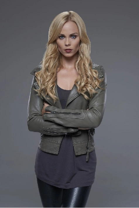 Elena Michaels | Branson Universe Wiki | Fandom