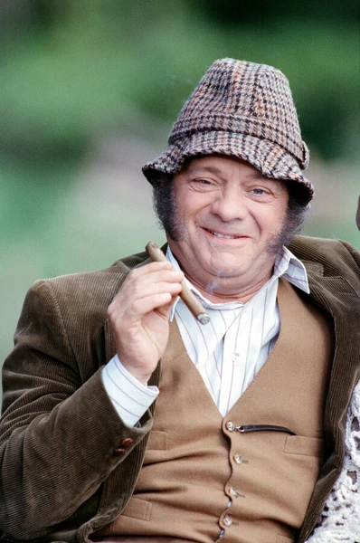 Pop Larkin | Branson Universe Wiki | Fandom