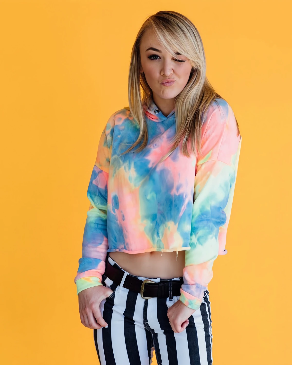 Flora Hill | Brat Wiki | Fandom