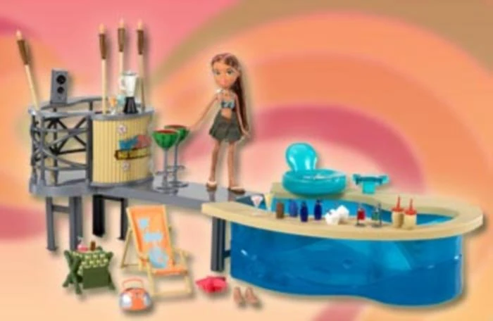 Hot Summer Dayz Cool Pool | Bratz Wiki | Fandom