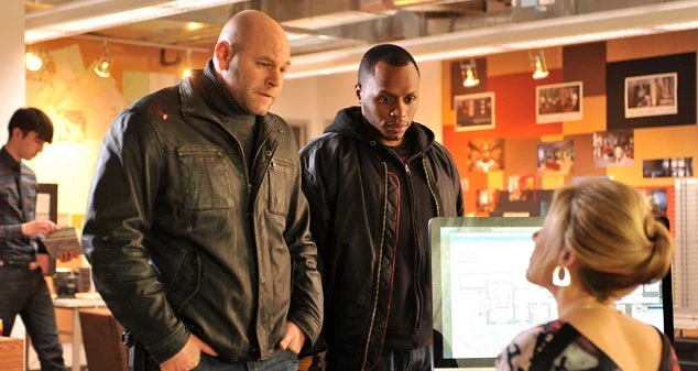 Breakout Kings Erica Getting Pulled