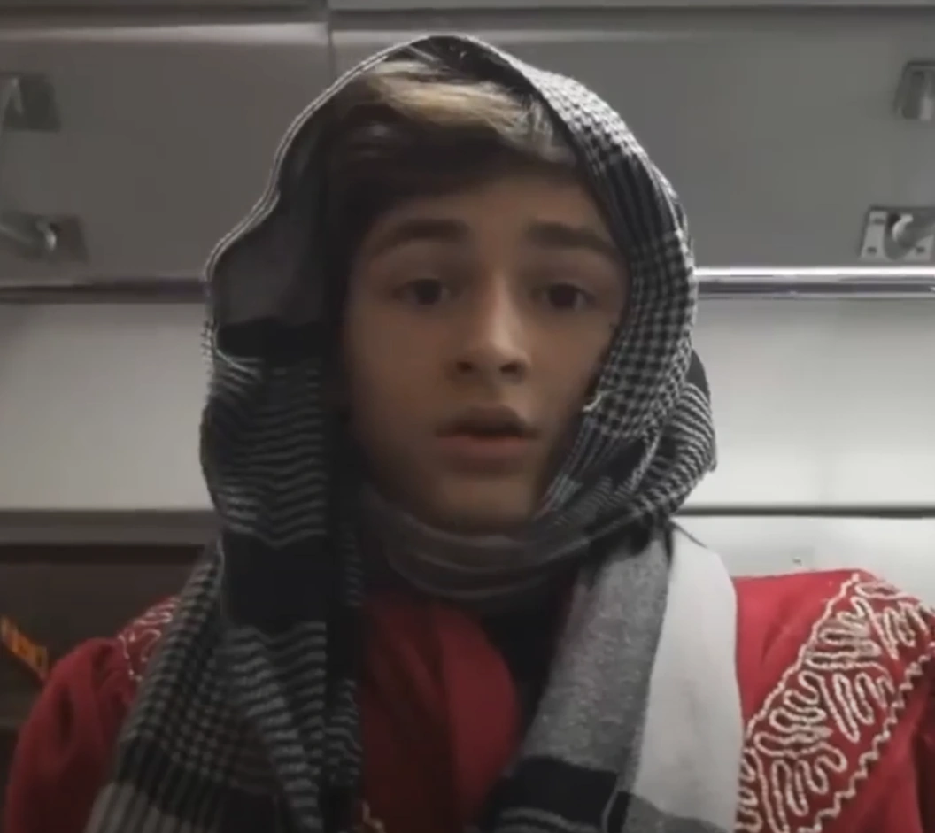 Бабушка в метро | Brian Maps вики | Fandom