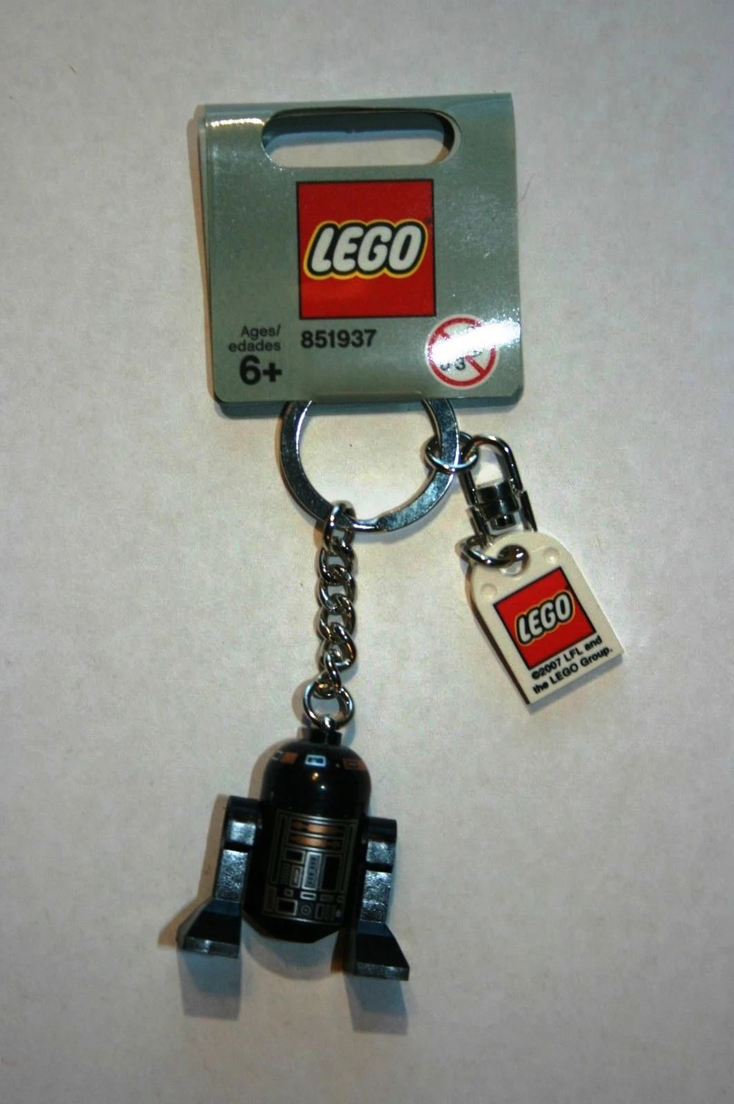 851937 Astromech Droid Key Chain | Brickipedia | Fandom