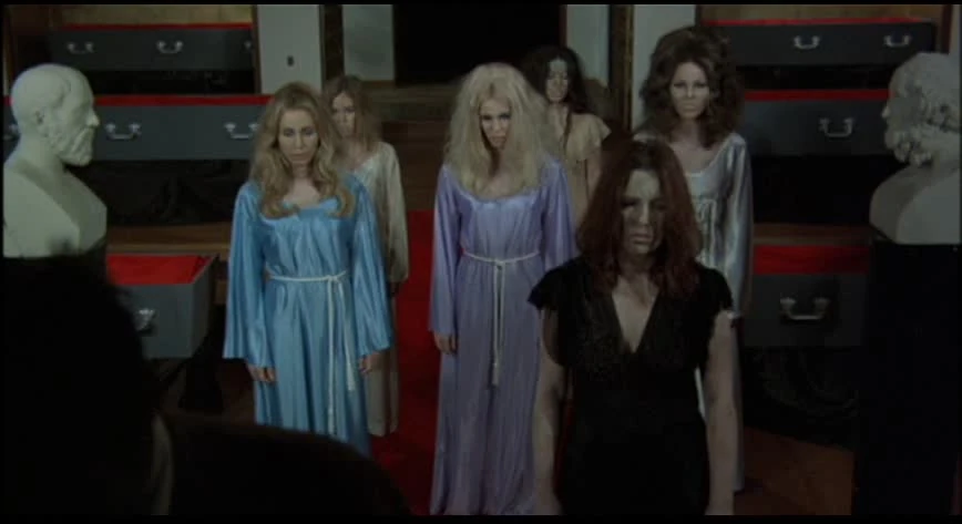 Yorga's Brides (The Return of Count Yorga) | Brides of Dracula Wiki ...