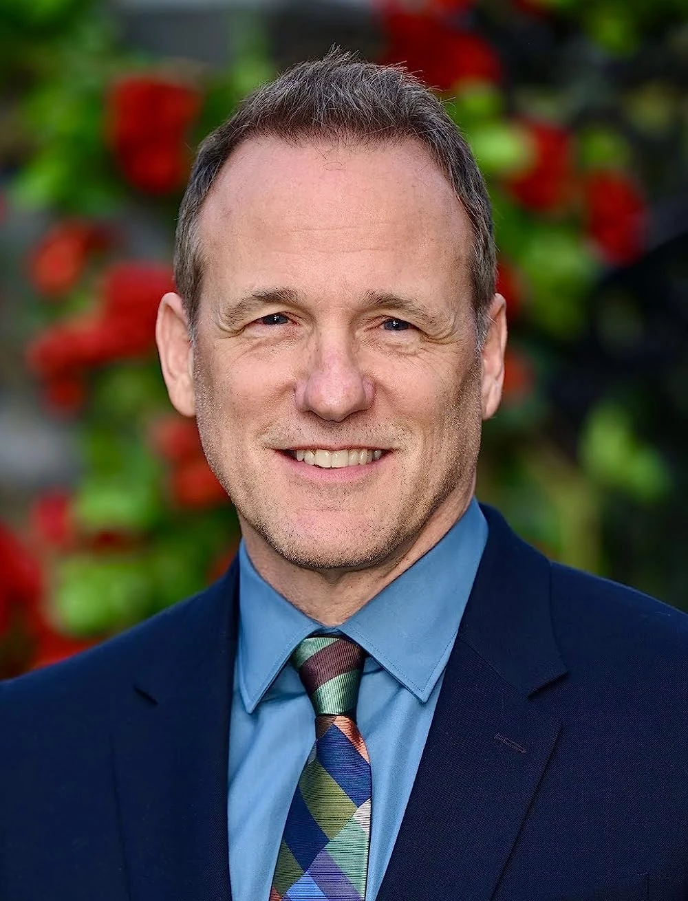 Tom Verica | Los Bridgerton Wiki | Fandom