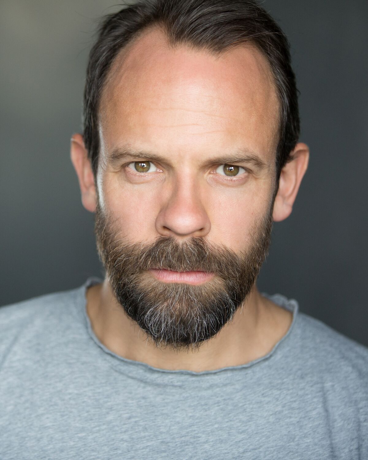Keir Charles | Bridgerton Wiki | Fandom