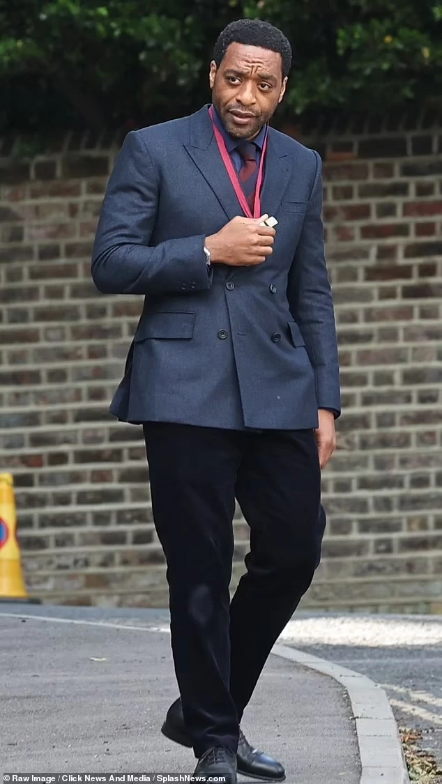 Scott Wallaker | Bridget Jones' Diary Wiki | Fandom