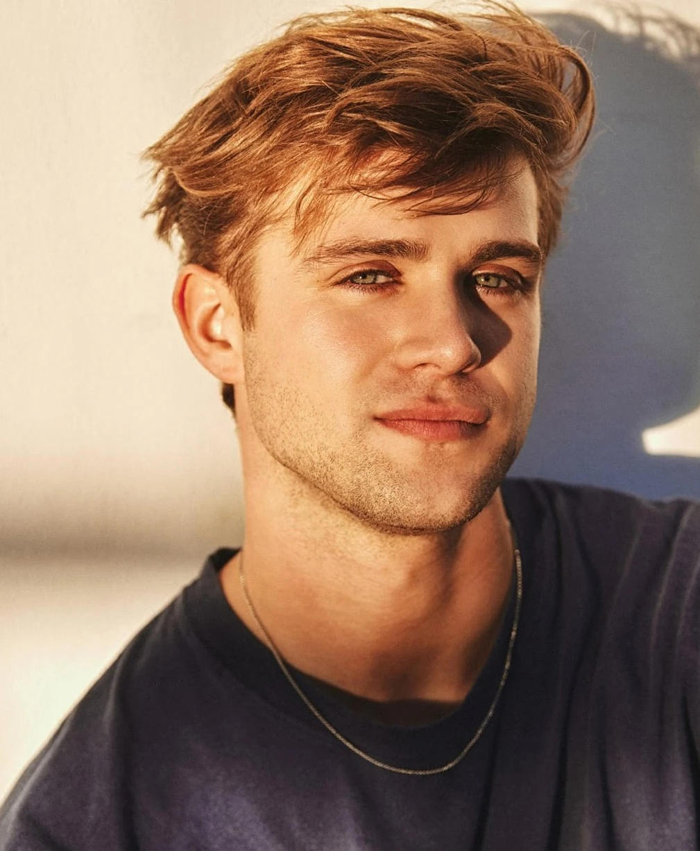 Leo Woodall | Bridget Jones' Diary Wiki | Fandom