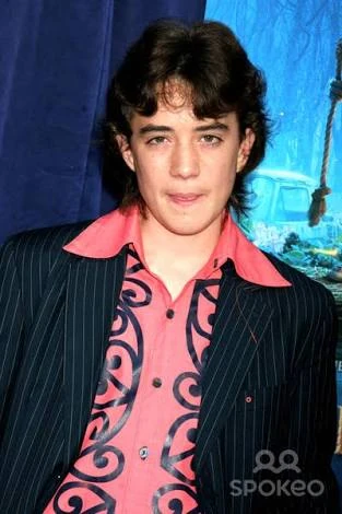 Cameron Wakefield | Bridge to Terabithia Wiki | Fandom