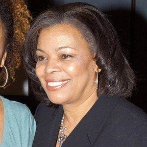 Donna Frazier | Bridgewood Wiki | Fandom