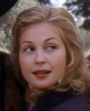 Kelly Rutherford Dixie