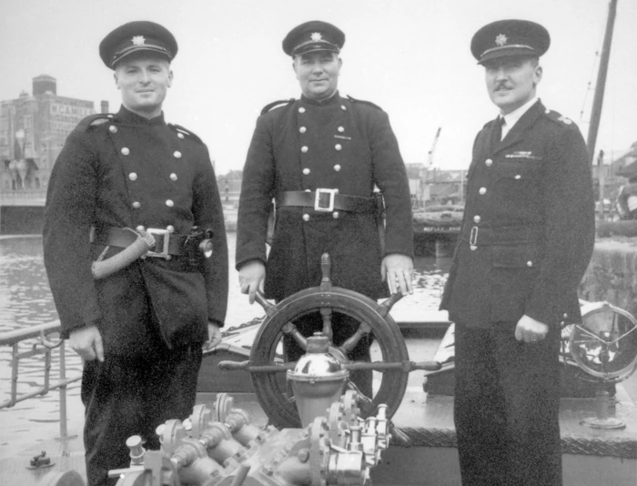 Fire Boat Pyronaut | Bristol Wiki | Fandom