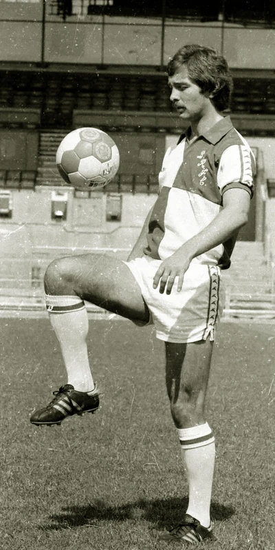 Peter Aitken | Gasopedia - Bristol Rovers Wiki | Fandom